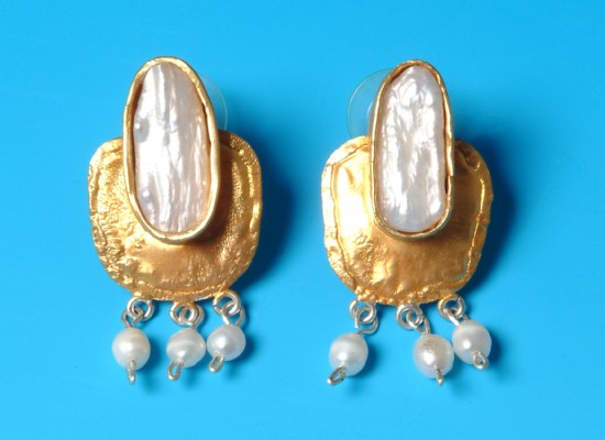 earring combined with pearl & silver 24 K gold dipt